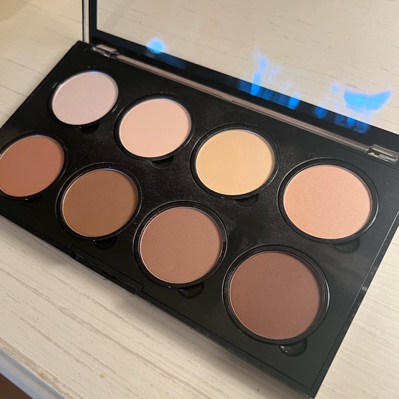 NYX | Makeup | Nyx Highlight Contour Pro Face Palette | Poshmark